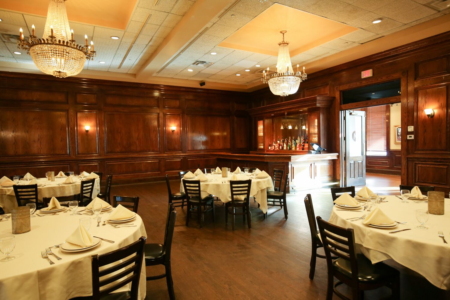 Maggiano's Little Italy Restaurant - Buckhead - Atlanta, Georgia