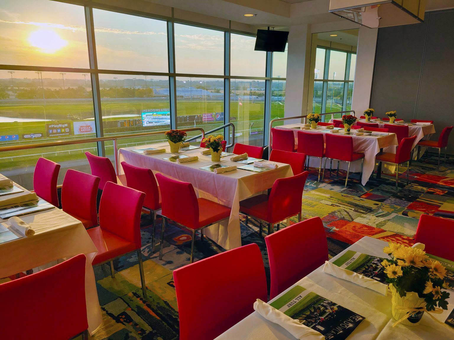 Meadowlands Racing & Entertainment | Unique Venues